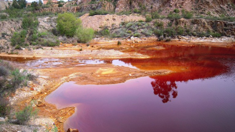 Glencore confirms Kamoto Copper acid spill, says event was "limited ...