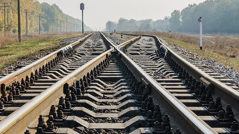 Exxaro hammers Transnet as vandalism and cable theft make a train-wreck ...