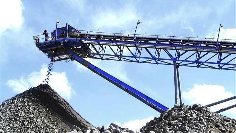 Implats may extend Zimbabwe mine in deal with neighbour Amplats, says ...