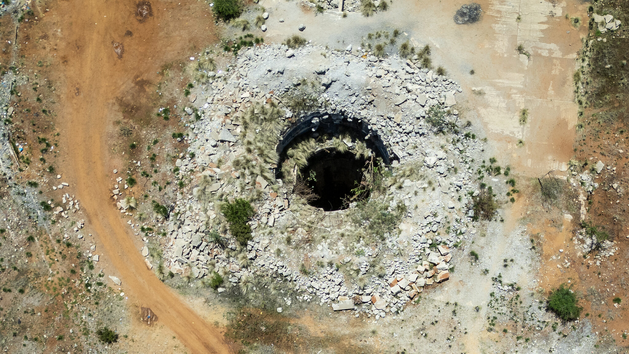 Stilfontein miners waiting on aid despite second court ruling - Miningmx